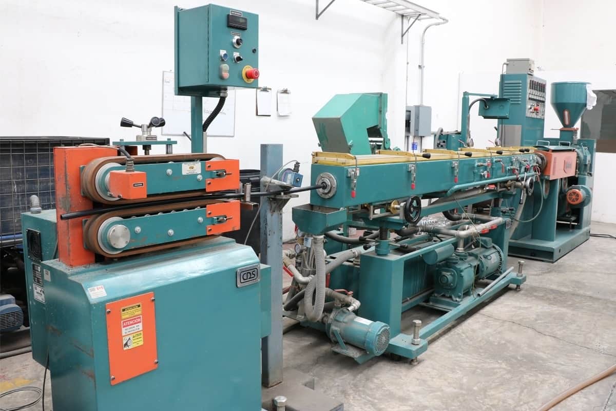 Welex 200 24:1 - Used Plastic Extruder | KD Machinery