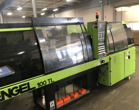 Used Engel ES330/100TL - Injection Molding Machine - 8069069