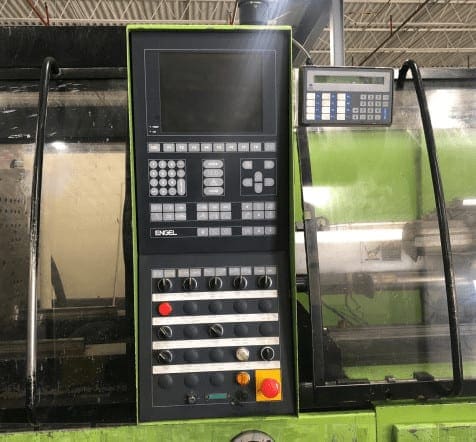 Used Engel ES330/100TL - Injection Molding Machine - 8069069