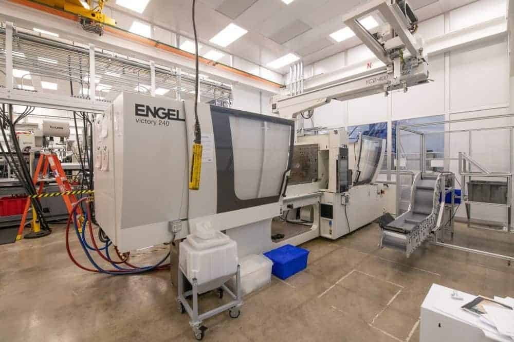 Engel VC330H/200L/240 Combi - Used Injection Molding Machine | KD Machinery