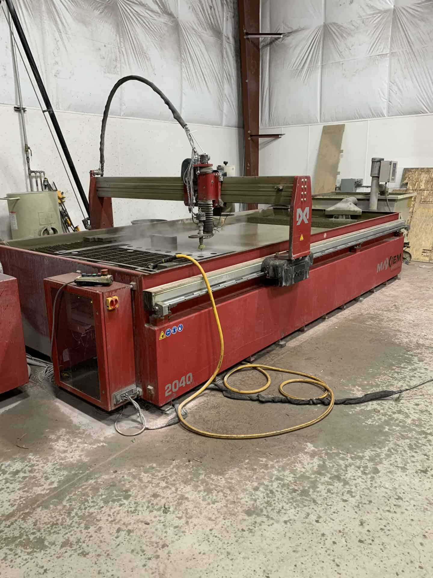 Used Omax Maxiem 2040 - CNC Waterjet - 8069578