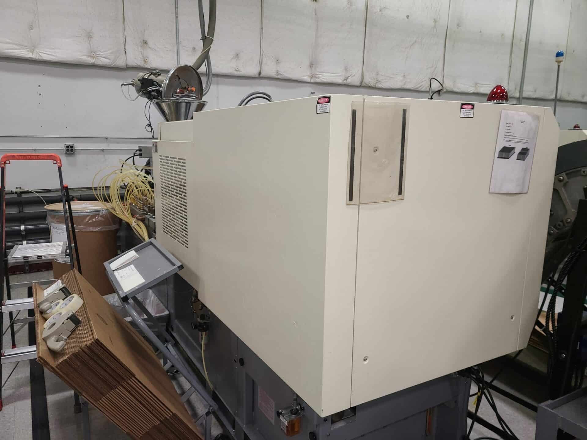 Used Nissei FNX 80 - Injection Molding Machine - 8069654