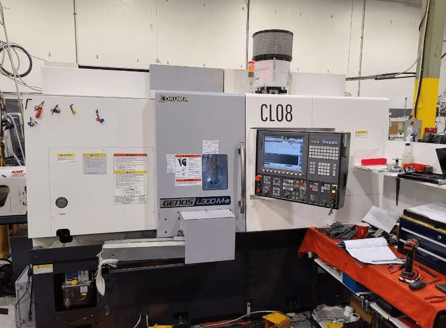 Used Okuma Genos L300-M-e - CNC Lathe - 8069952