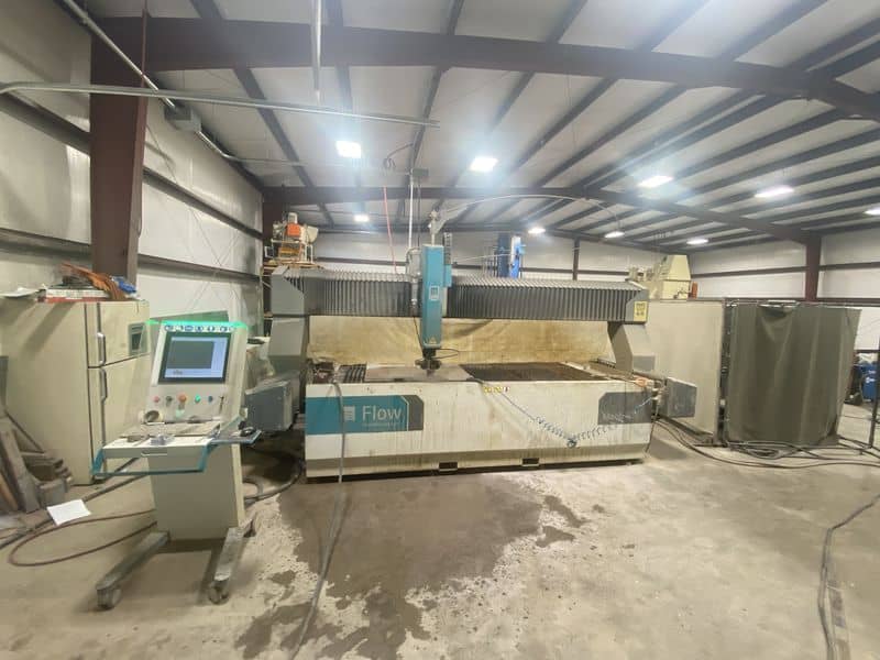 Used Flow Mach 300 - CNC Waterjet - 8069883
