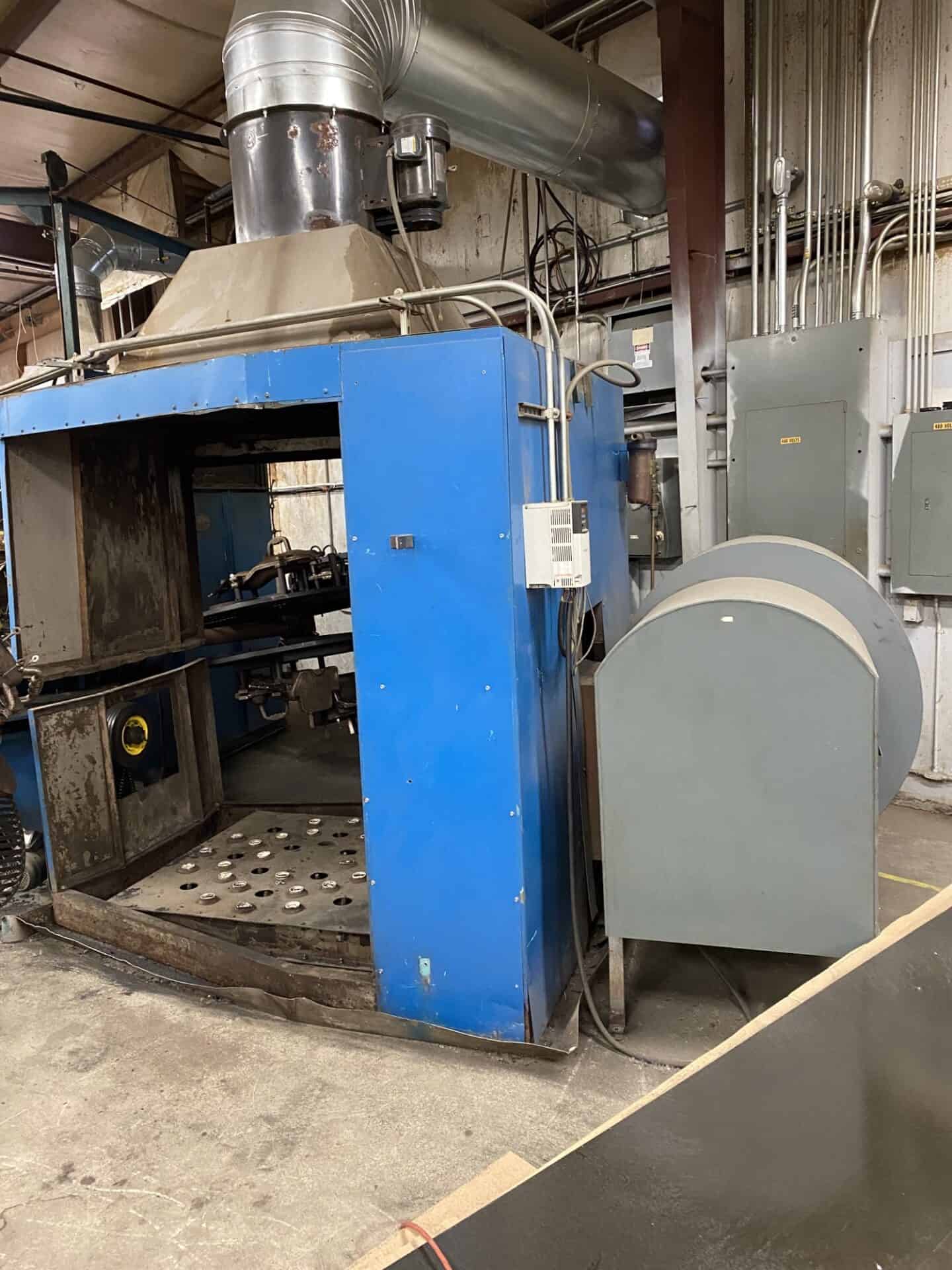 Used McNeil 800 - Rotational Molder - 8070228