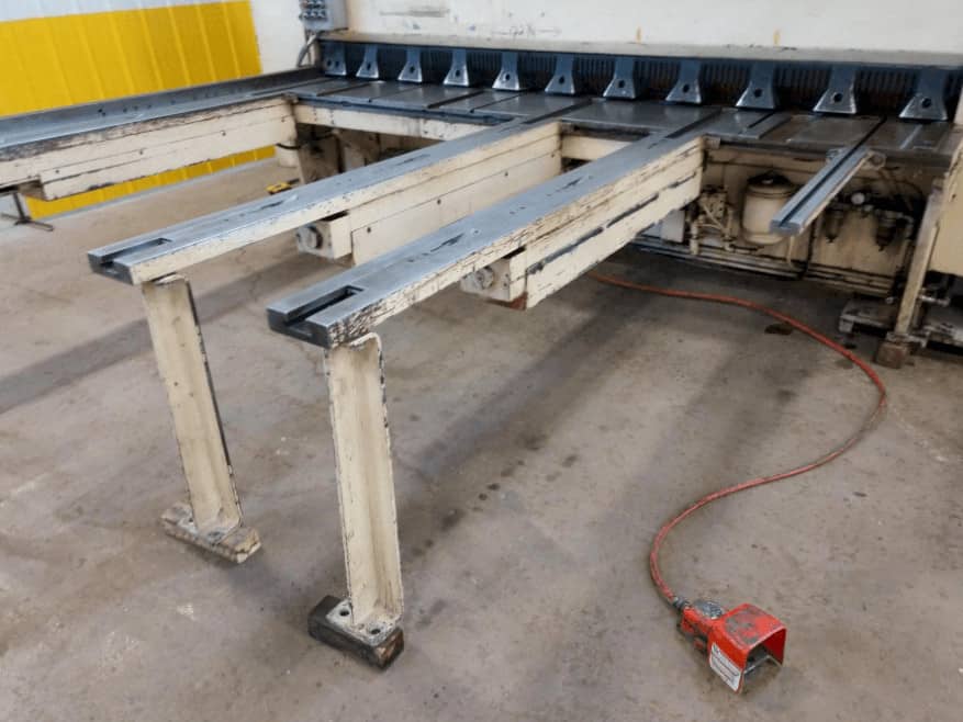 Used Cincinnati 2500x10 - Hydraulic Shear - 8070480