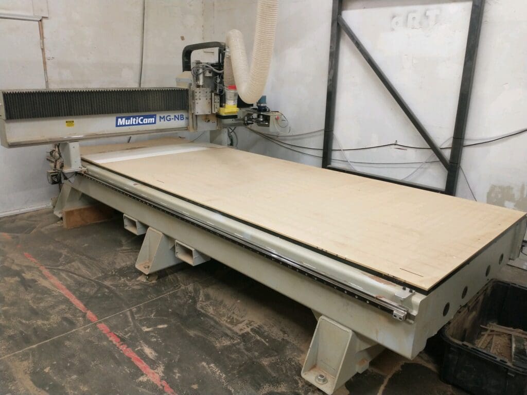 Used Multicam MG Series - CNC Router - 8071723