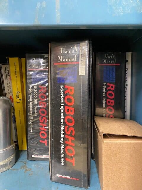 Used Cincinnati Milacron Roboshot Si-B165-A - Injection Molding Machine - 8071912