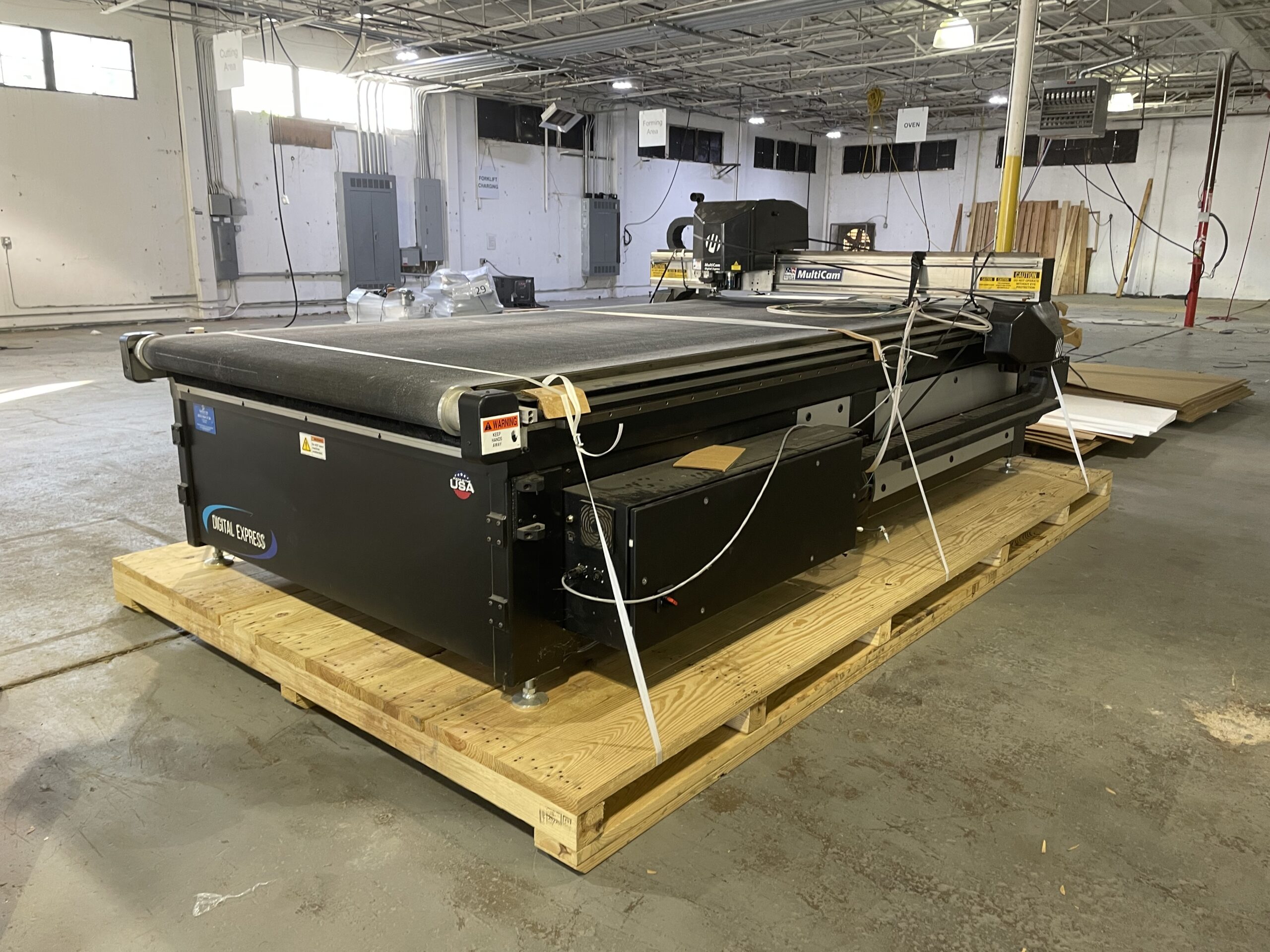 Used Multicam Digital Express D-204 - CNC Router - 8071880