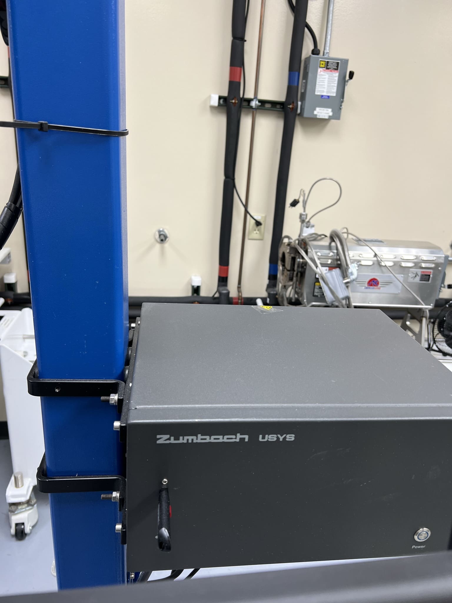 Used American Kuhne LRG COMP MOD - Extruder - 8072015