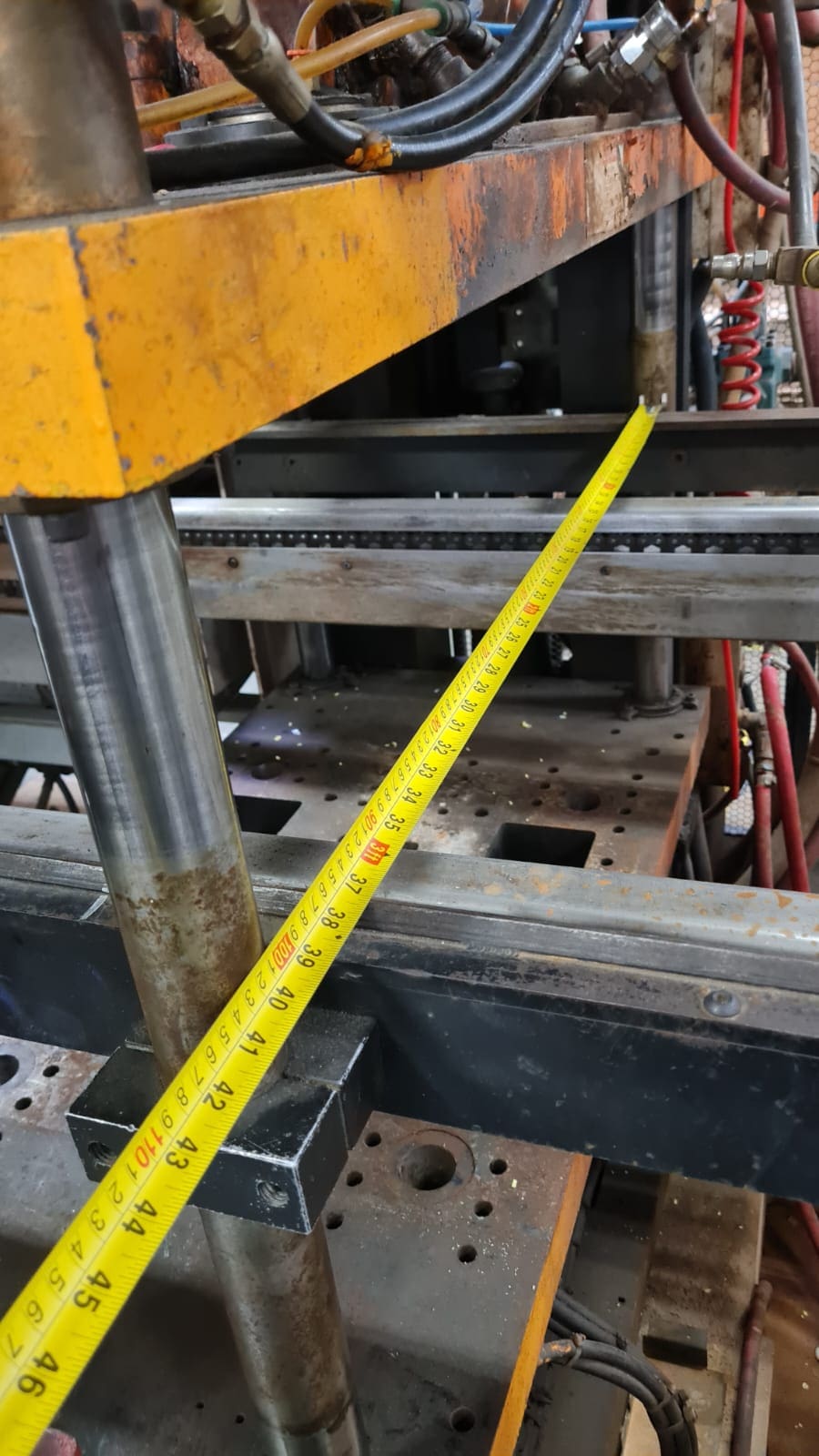 Used DT Industries Sencorp 2500F - Thermoformer - 8071950