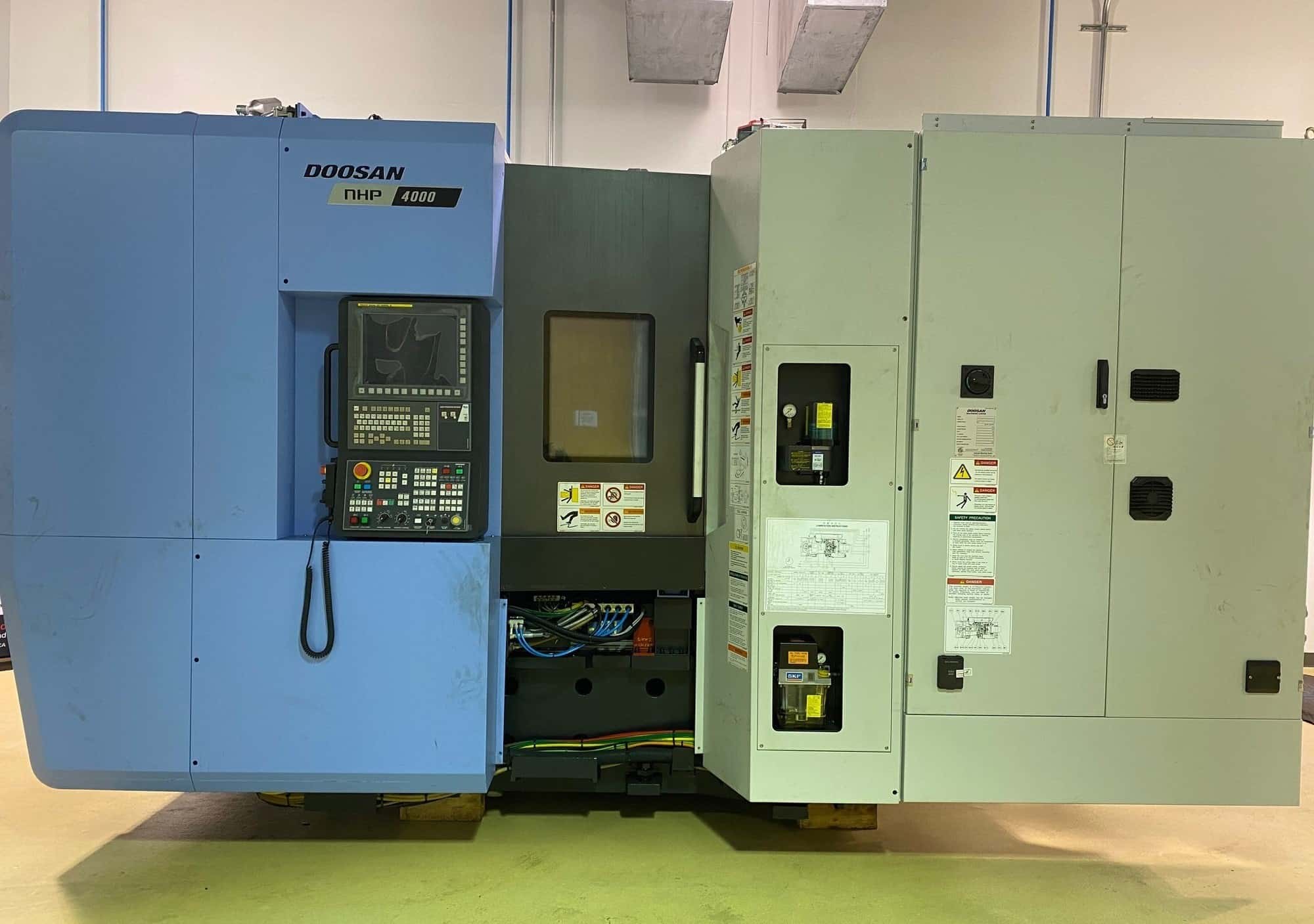 Used Doosan NHP 4000 - CNC Horizontal Machining Center - 8071964