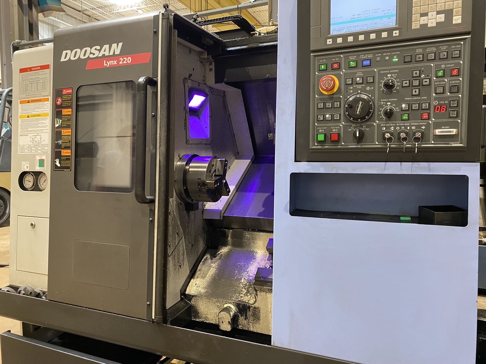 Used Doosan Lynx 220C - CNC Lathe - 8072170