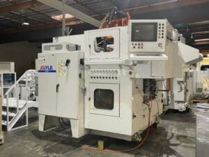 Used Lyle Industries 140FM44/140PV - Thermoformer - 8072050