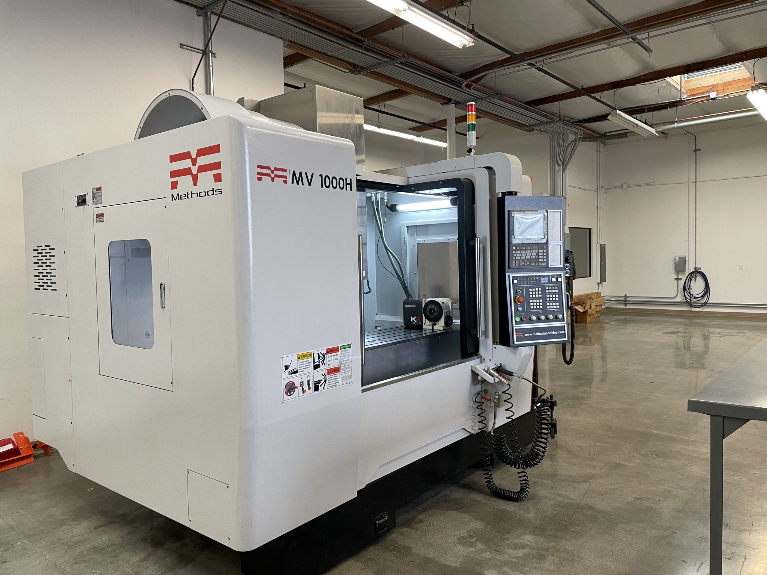Used Methods MV 1000H - CNC Vertical Machining Center - 8072296