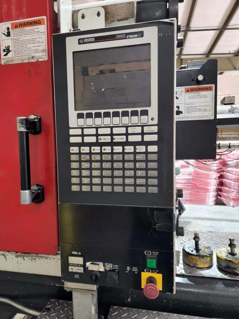 Used Cincinnati Milacron MT310-54 - Injection Molding Machine - 8072552
