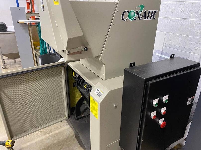 Used Conair 1018 - Granulator - 8072572