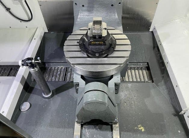 Used Haas UMC-750 - CNC Vertical Machining Center - 8072733