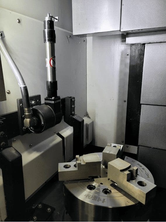 Used Doosan Puma V400R - CNC Lathe - 8072871