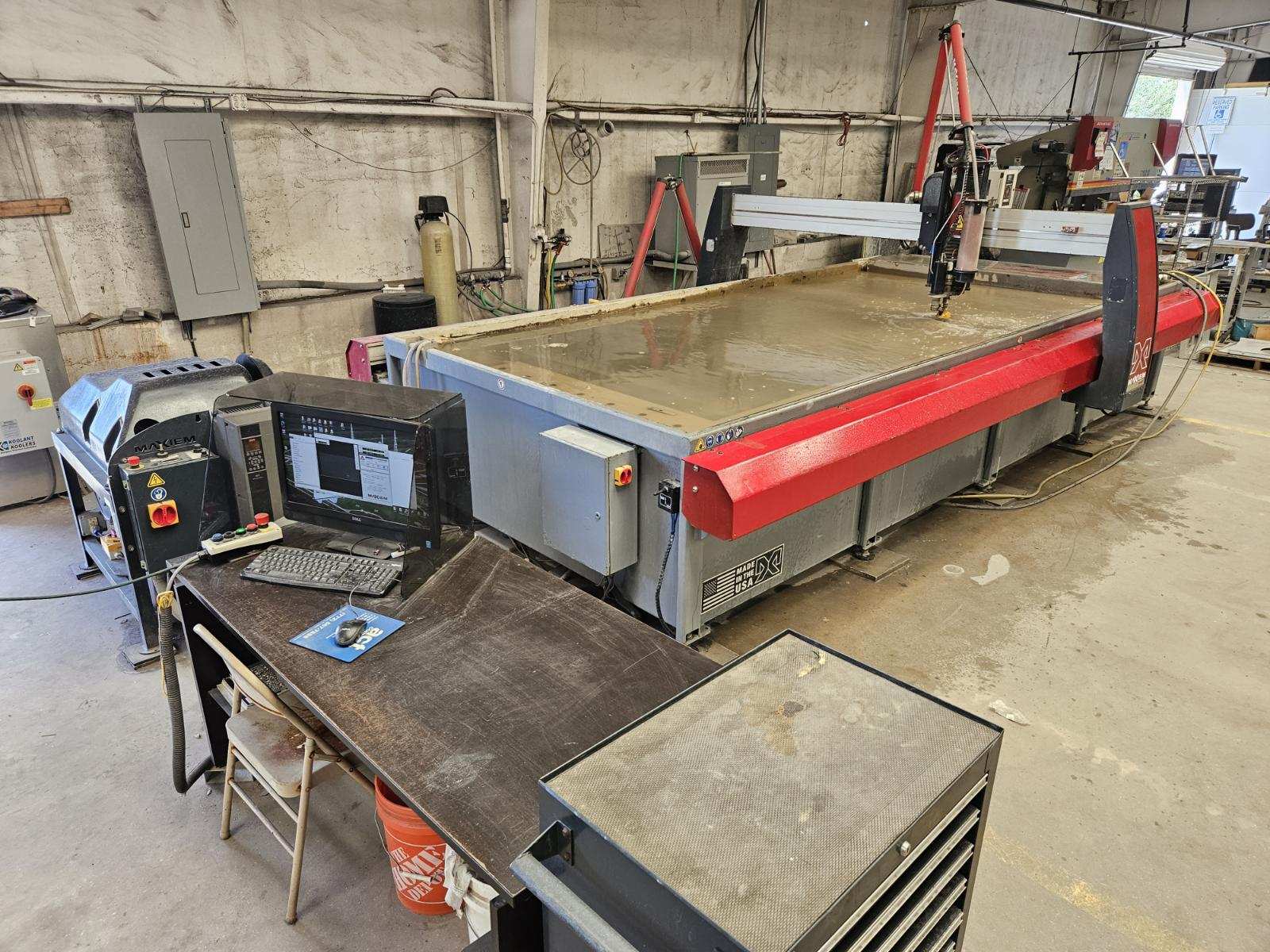 Used Omax Maxiem 2040 - CNC Waterjet - 8072901