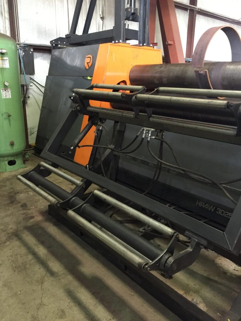 Used Roccia HR4W V100 - Hydraulic Plate Roll - 8072859