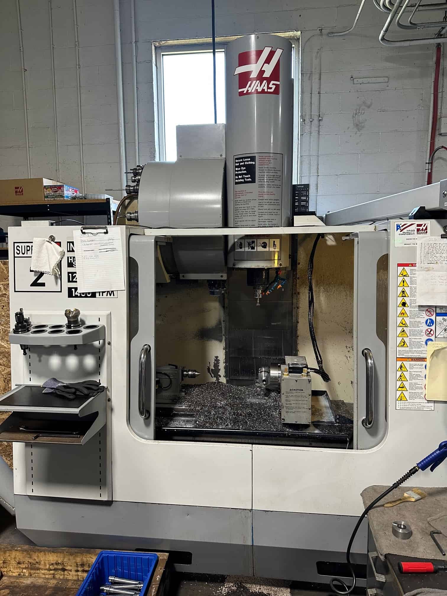 Used Haas VF-2SS - CNC Vertical Machining Center - 8073020