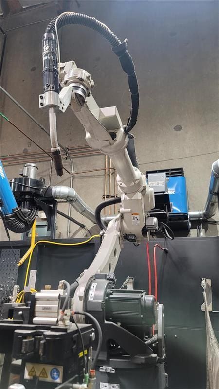 Used Miller PerformArc 2200SS - Robotic Welding - 8073458