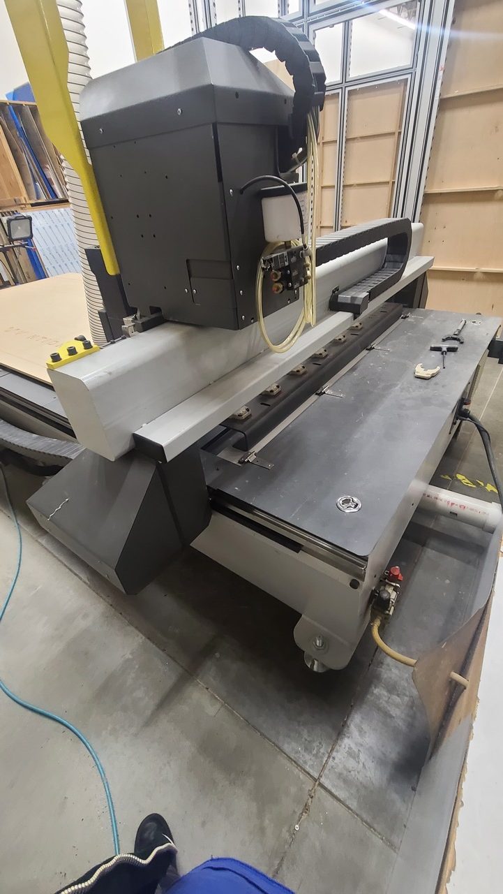 Used Multicam 3000 Series - CNC Router - 8073313
