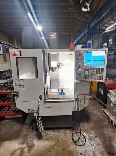 Used Haas DM-1 - CNC Vertical Machining Center - 8073581