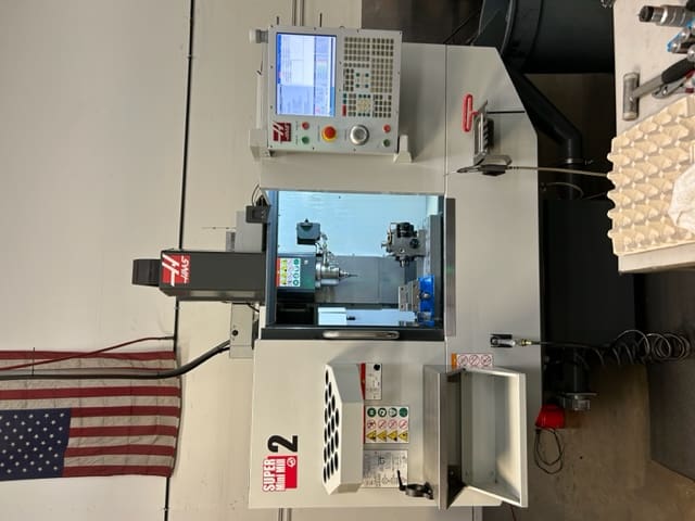 Used Haas Super Mini Mill 2 - CNC Vertical Machining Center - 8073567