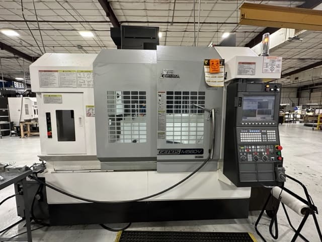 Used Okuma Genos M560-V - CNC Vertical Machining Center - 8073642