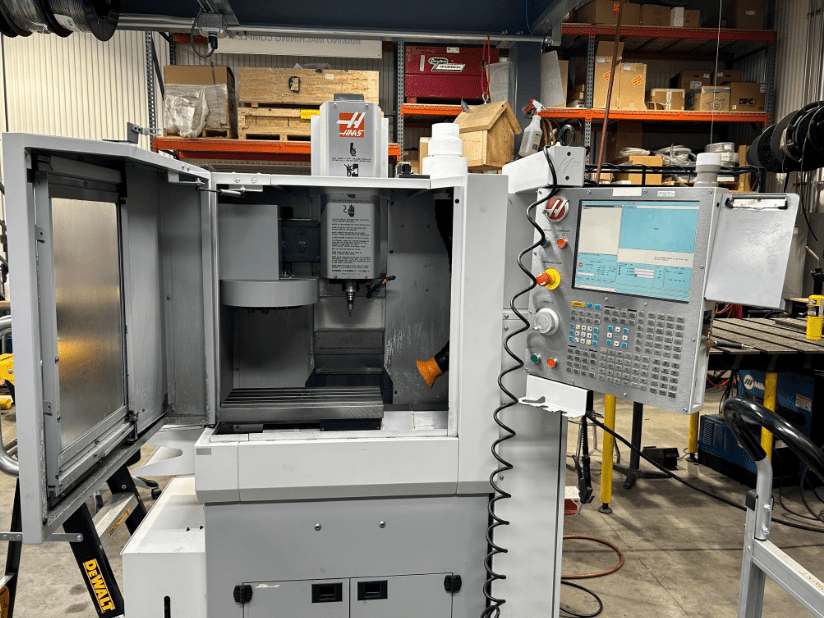 Used Haas OM-2A - CNC Vertical Machining Center - 8073937