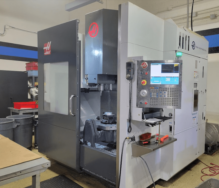 Used Haas UMC-750 - CNC Vertical Machining Center - 8073910