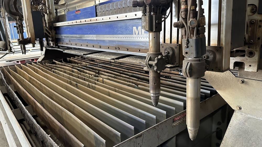 Used Messer Titan - Plasma Cutter - 8073912