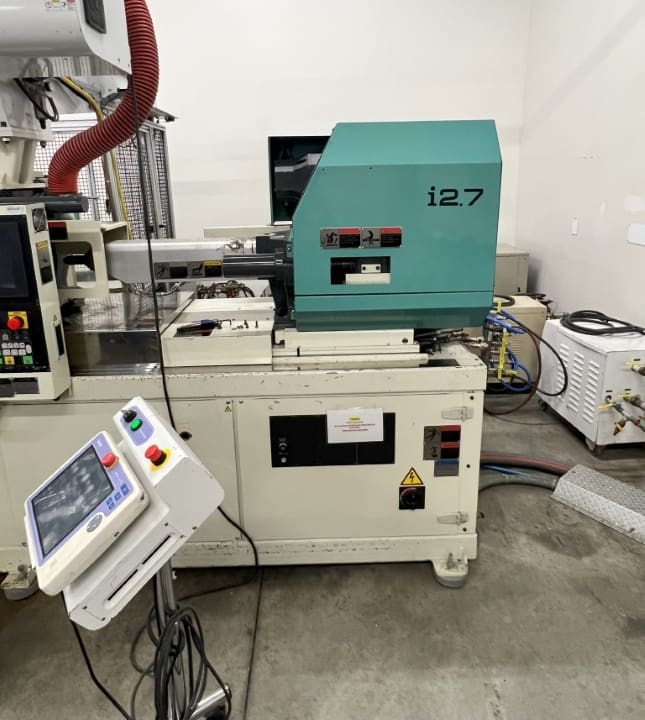 Used Niigata MD110S-IV - Injection Molding Machine - 8073969
