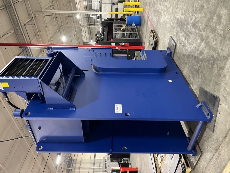 Used Standard Industrial DC300 - Press - 8074041