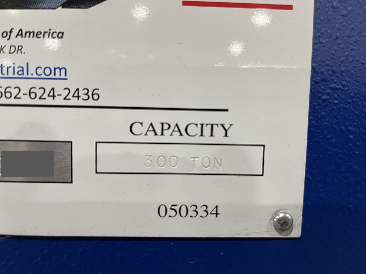 Used Standard Industrial DC300 - Press - 8074041