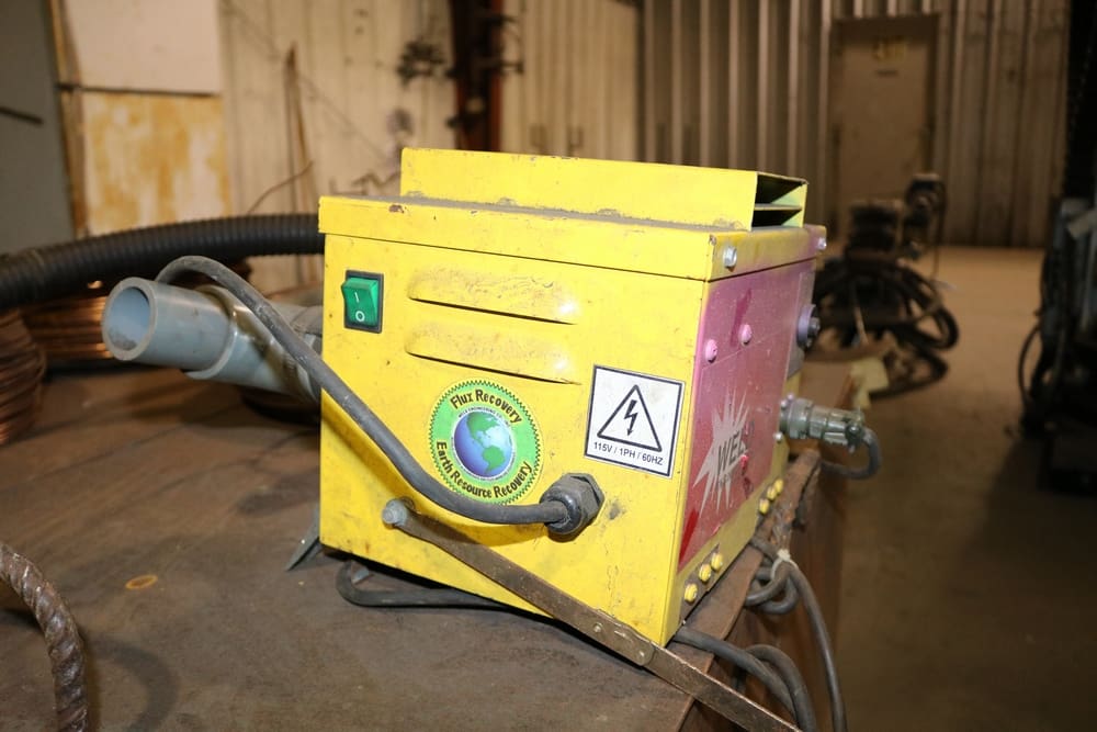 Used Weld Engine AS-4- Electric Powered Flux Recovery System - 8073981