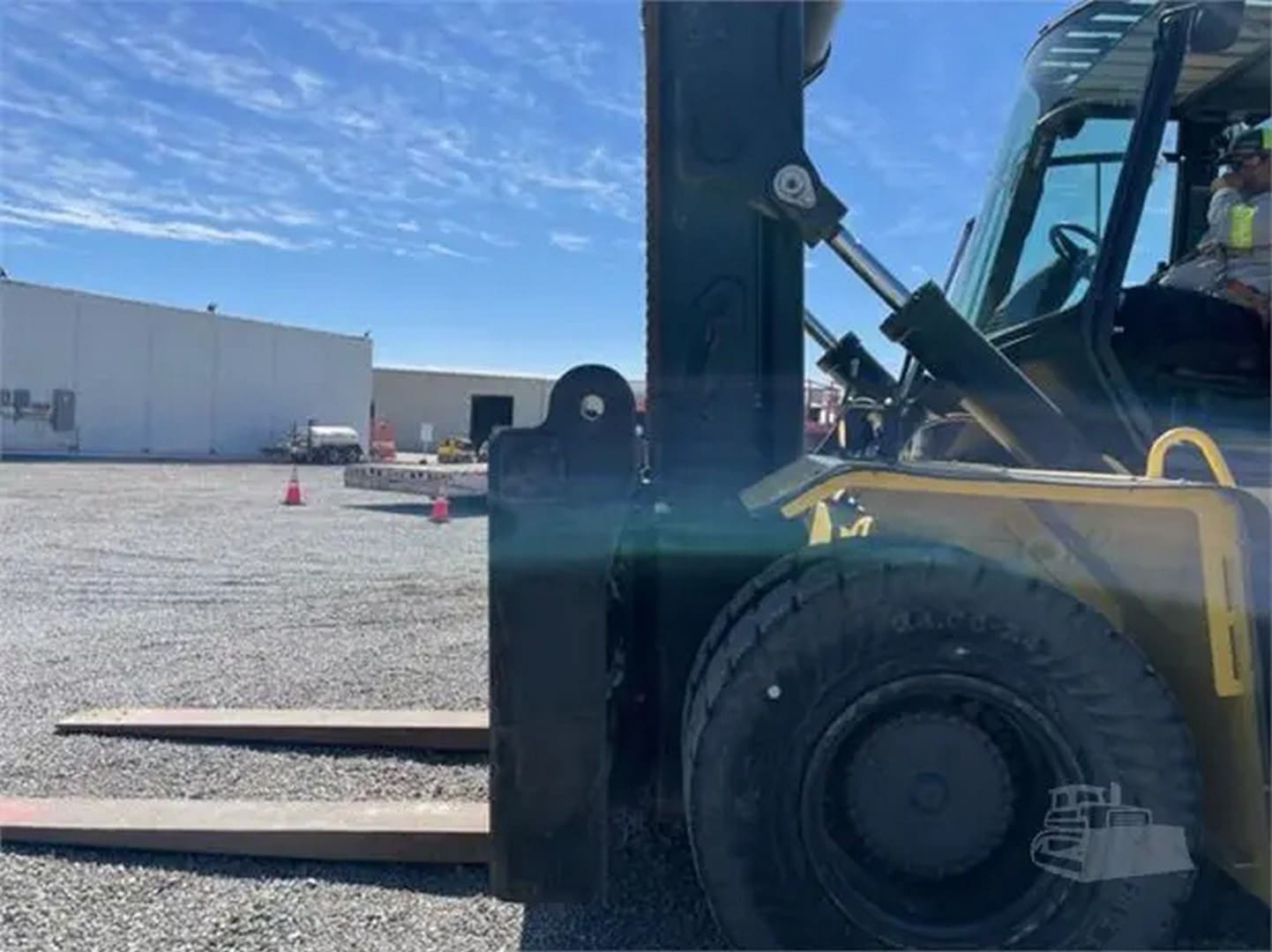 Used Hyster H550HD - Forklift - 8073106