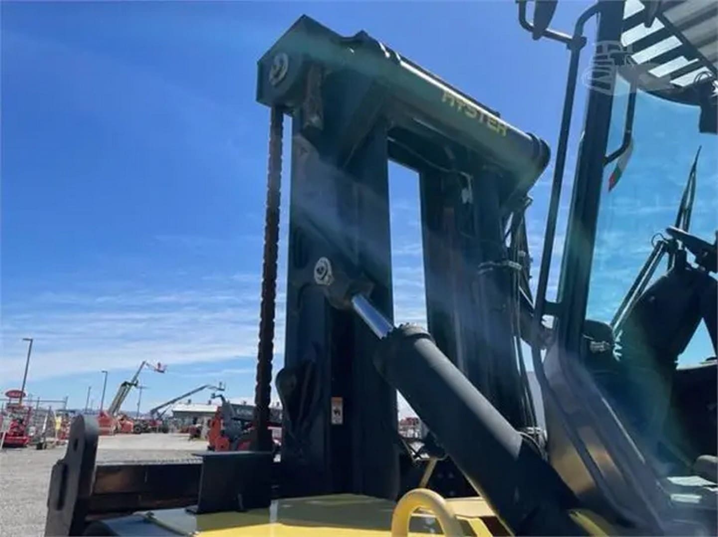 Used Hyster H550HD - Forklift - 8073106