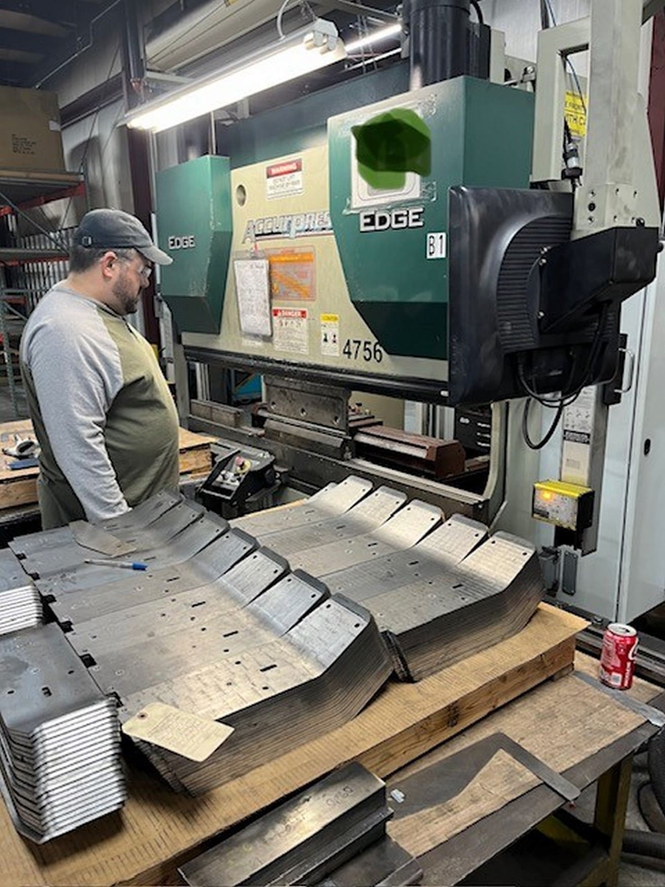 Used Accurpress Edge 4756 - Press Brake - 8074149