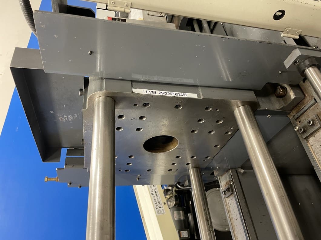 Used Sumitomo SE30D - Injection Molding Machine - 8074102