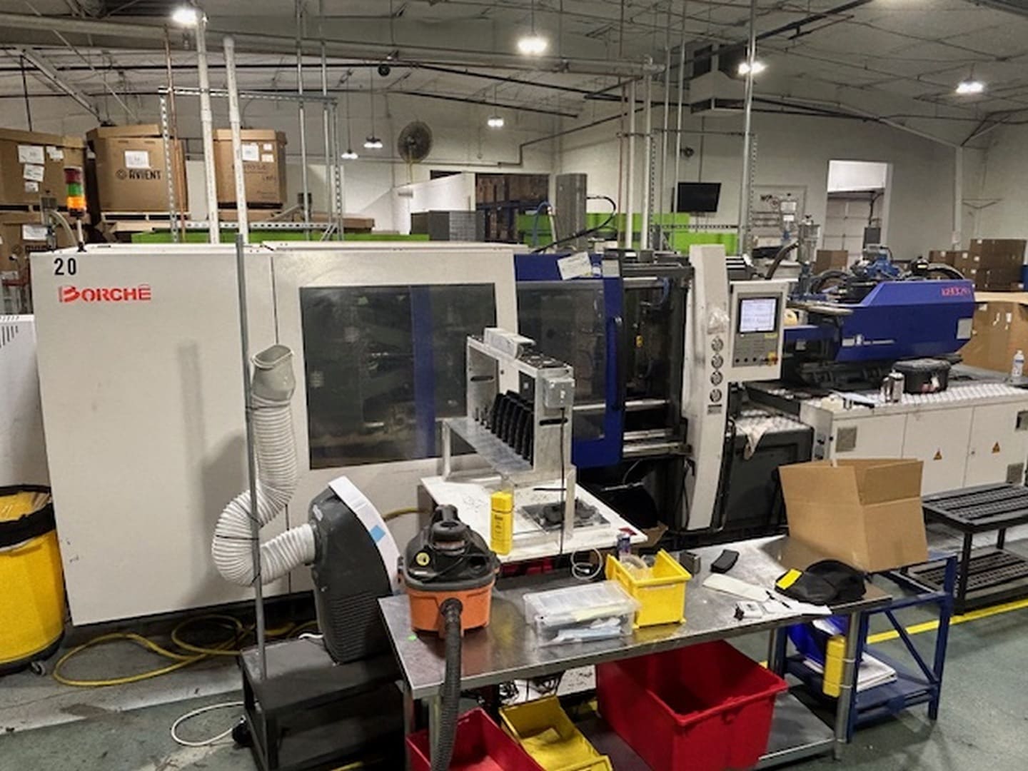 Used Borche BH320 - Injection Molding Machine - 8074406