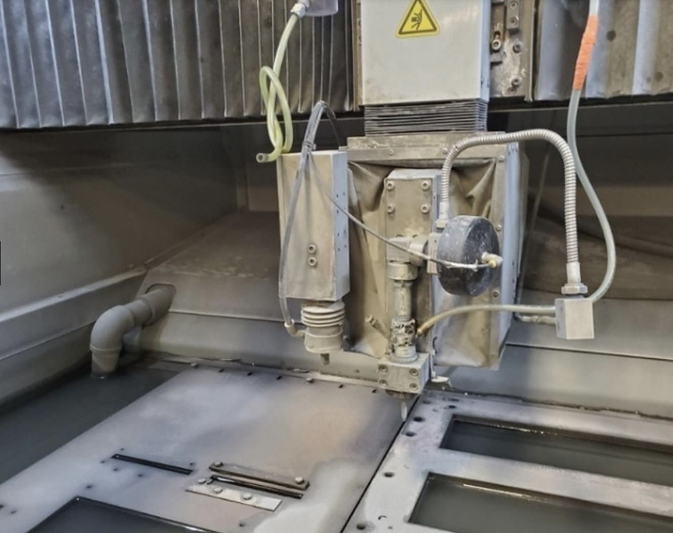 Used Flow NanoJet - CNC Waterjet - 8074505