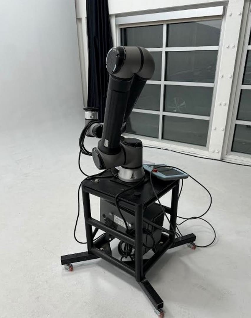 Used Universal Robot UR10E - Robot - 8074442