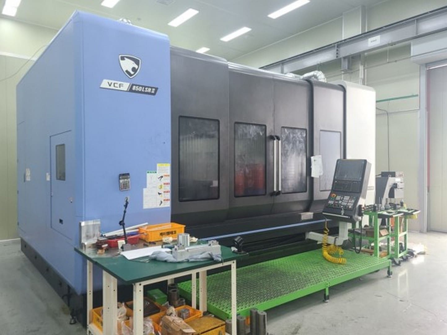 Used Doosan VCF 850LSR-II - CNC Vertical Machining Center - 8074544