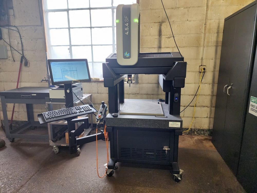 Used Hexagon S.F 4.5.4 - Coordinate Measuring Machine - 8074925