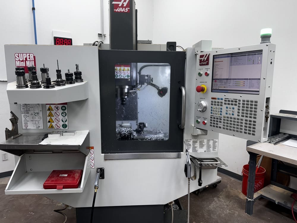 Used Haas Super Mini Mill - CNC Vertical Machining Center - 8075202