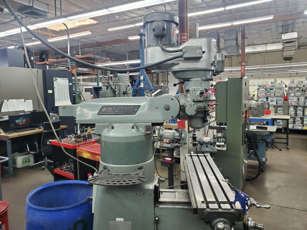 Used Bridgeport Series I - Knee Mill - 8075513
