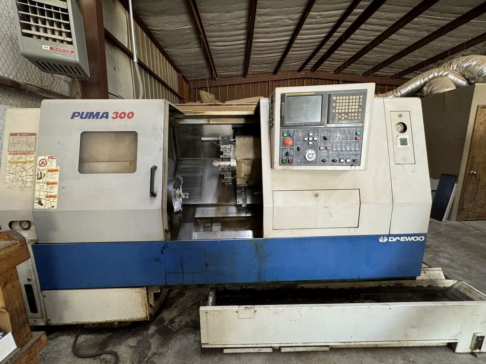 Used Daewoo Puma 300 - CNC Lathe - 8075761